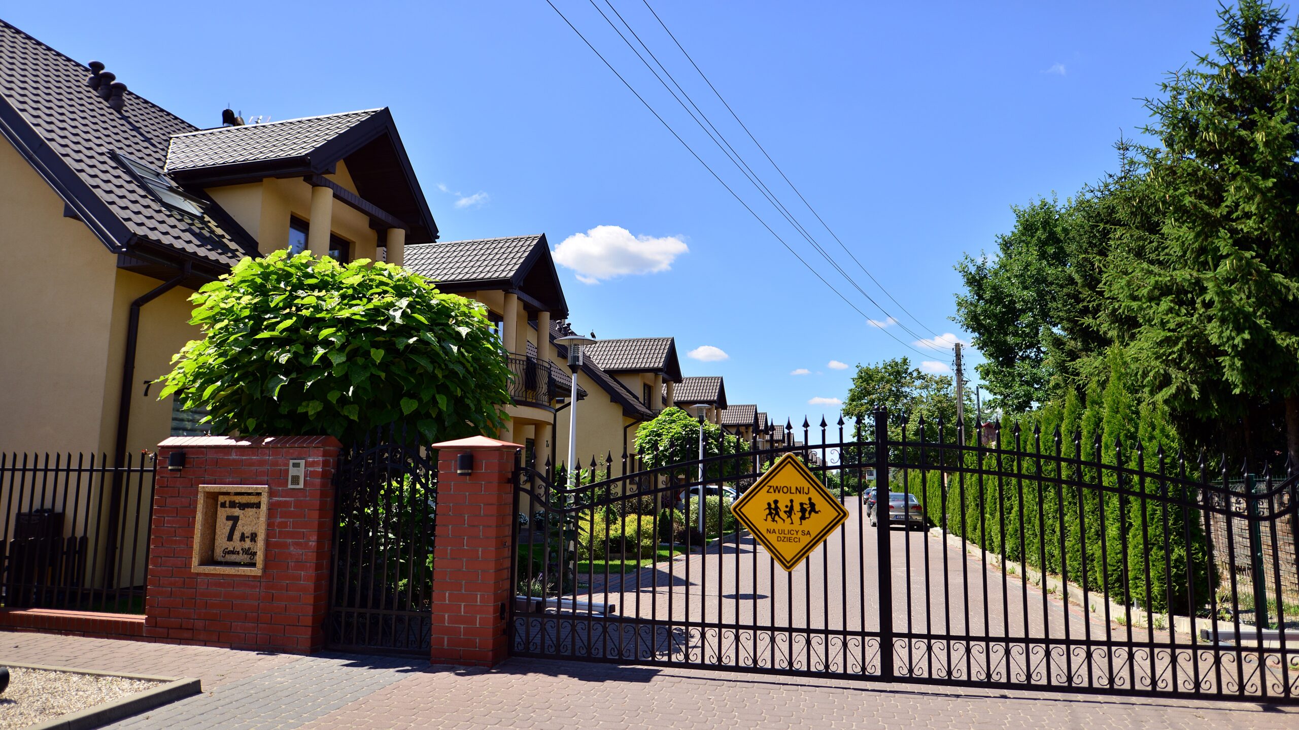 Homeowners' Association (HOA) Security: What to Know?